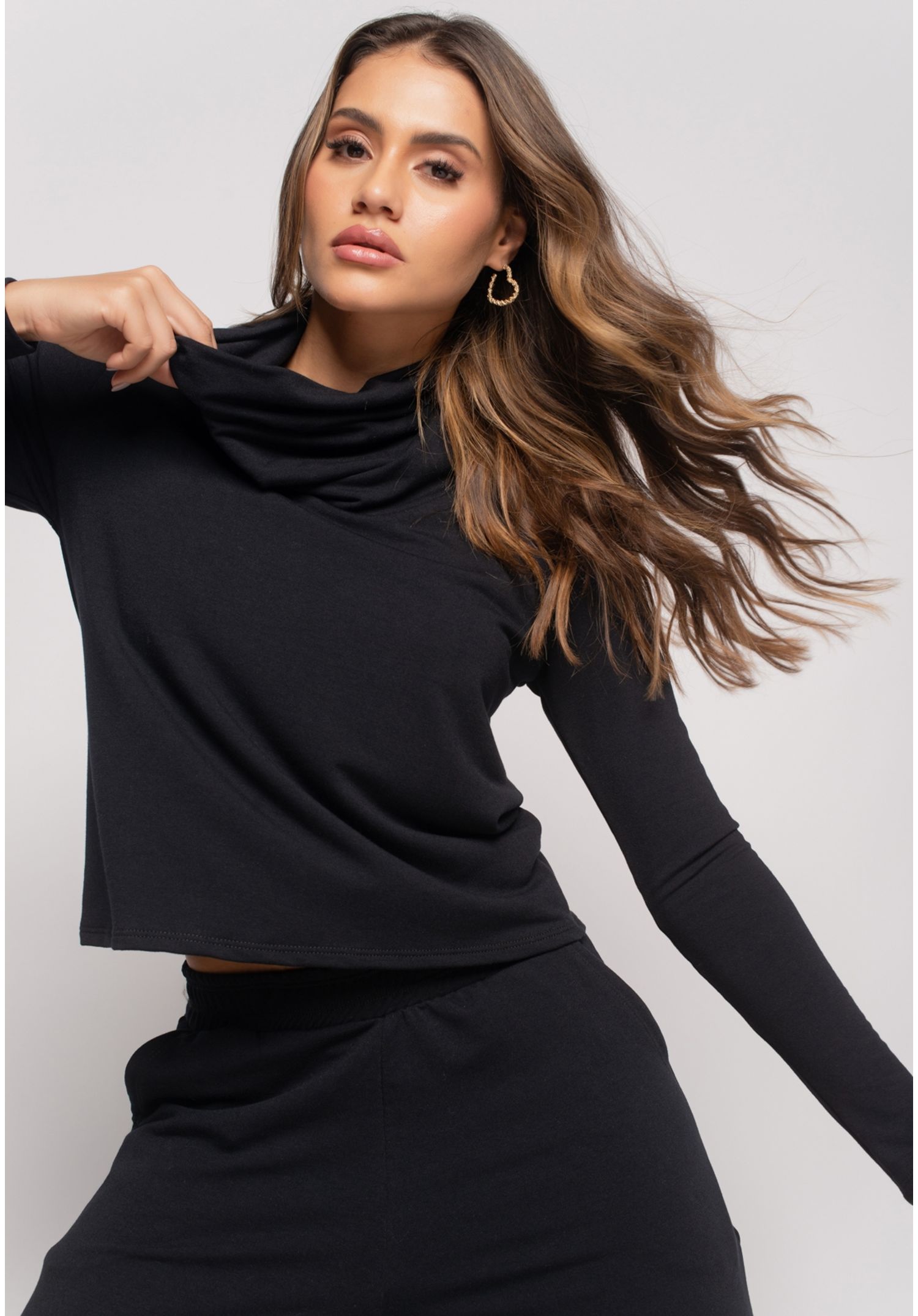 Conjunto Blusa Golão e Wide Leg Moletinho Salvatore Preto - salvatore